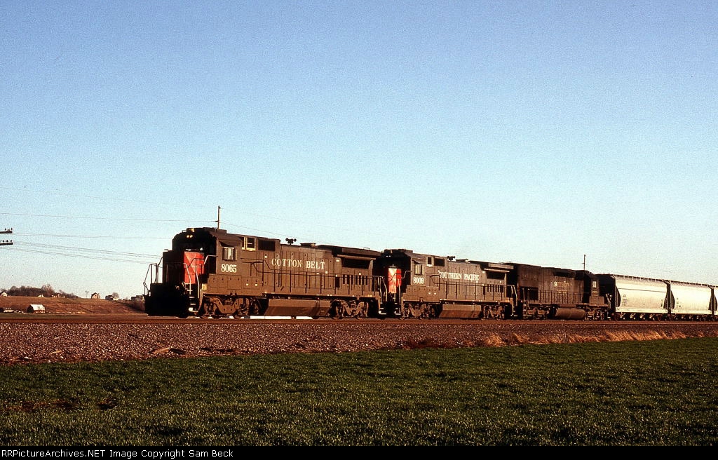 SSW 8065 and SP 8009 on TXESQ